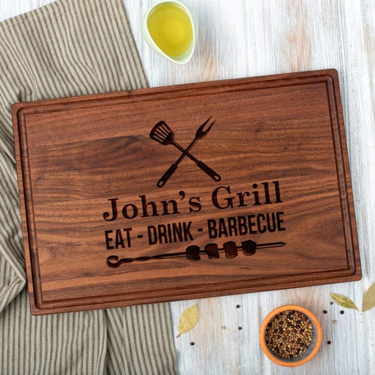 Personalized Grill Cutting Board - Personalize your BBQ Board