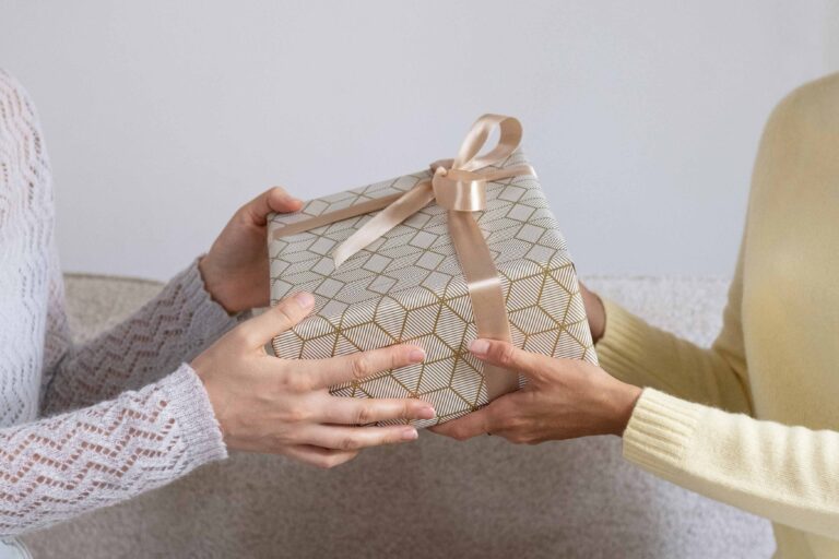 Employee Gifts & Employee Appreciation Gifts | Personalized Employee ...